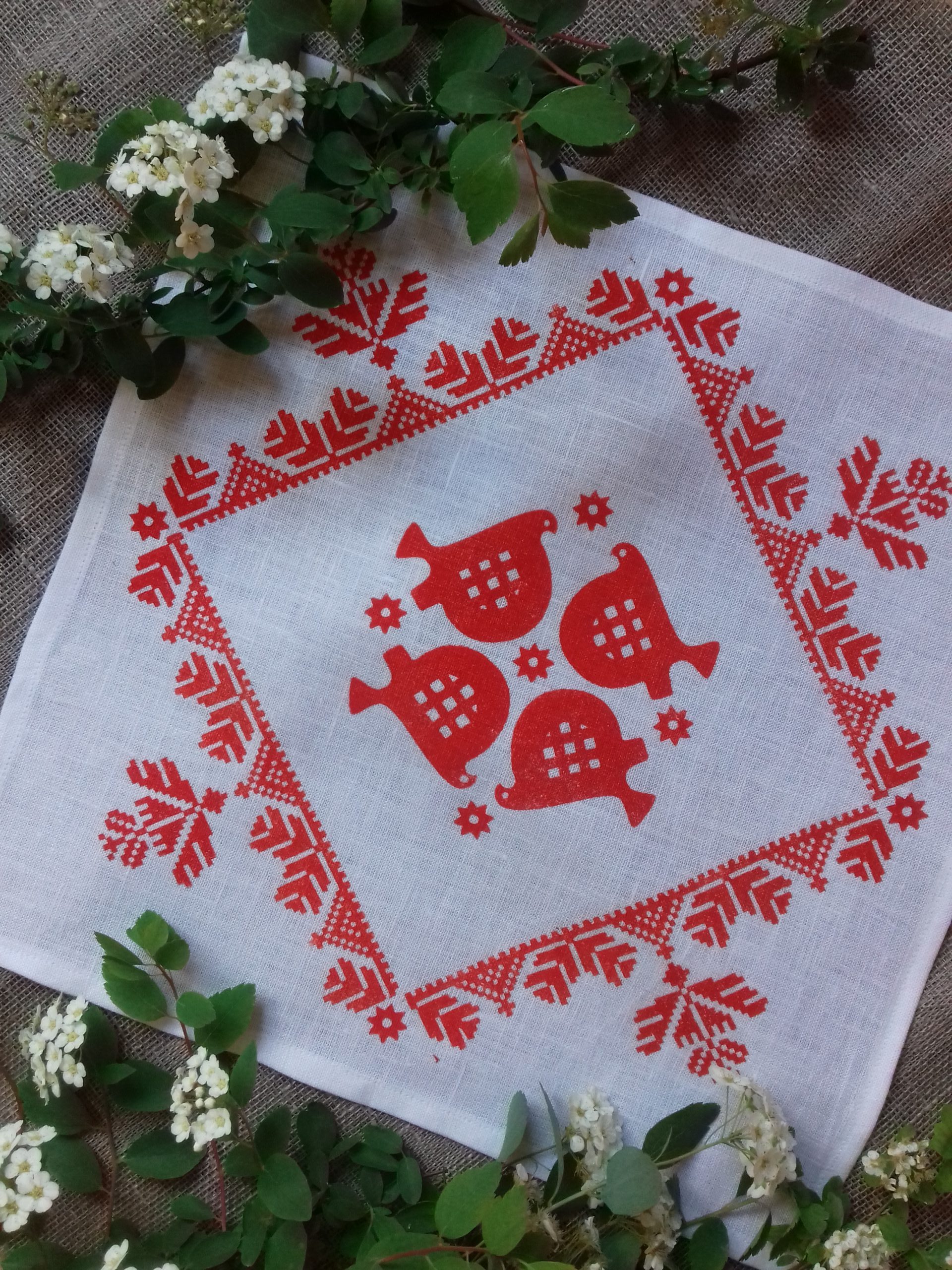 Vybiyka / print: the Ukrainian fabric decoration technique - Codanec